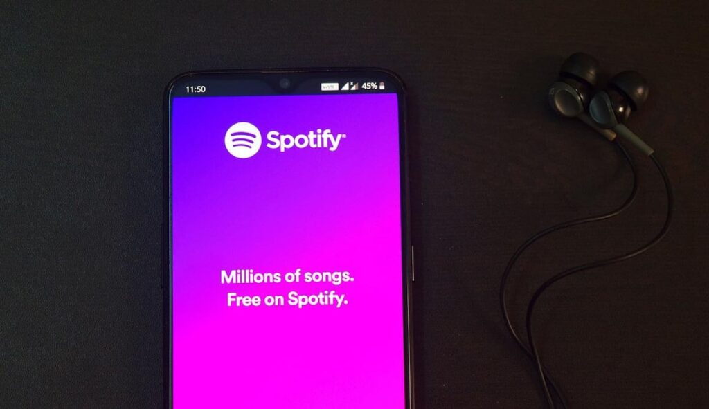 How to have two Spotify accounts on the same mobile