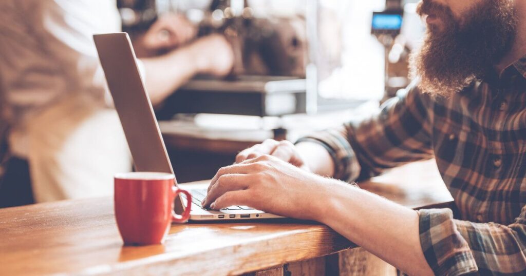 Formas prácticas de abrir el Administrador en Windows 11