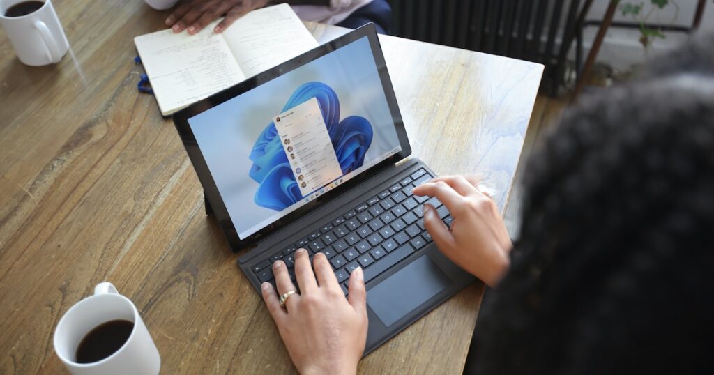 Kako prilagoditi traku zadataka u sustavu Windows 11 korak po korak