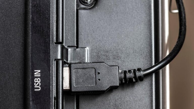 Smart TV as a second monitor in Windows 11 with HDMI