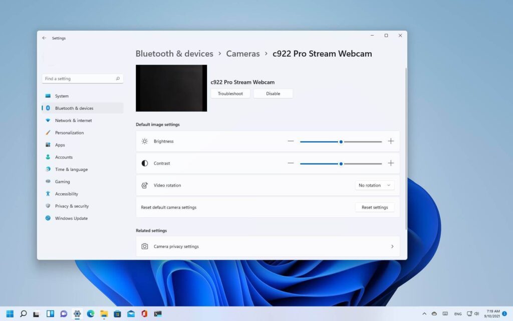 Hogyan ellenőrizhető és feloldható a kamera a Windows 11 rendszerben az ...